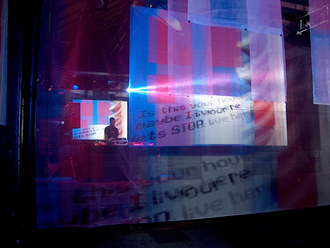 fluctuating images — VJ Mapping Geneva